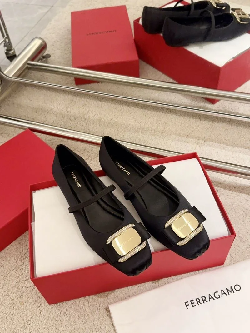 Low-cost Ferragamo Shoes