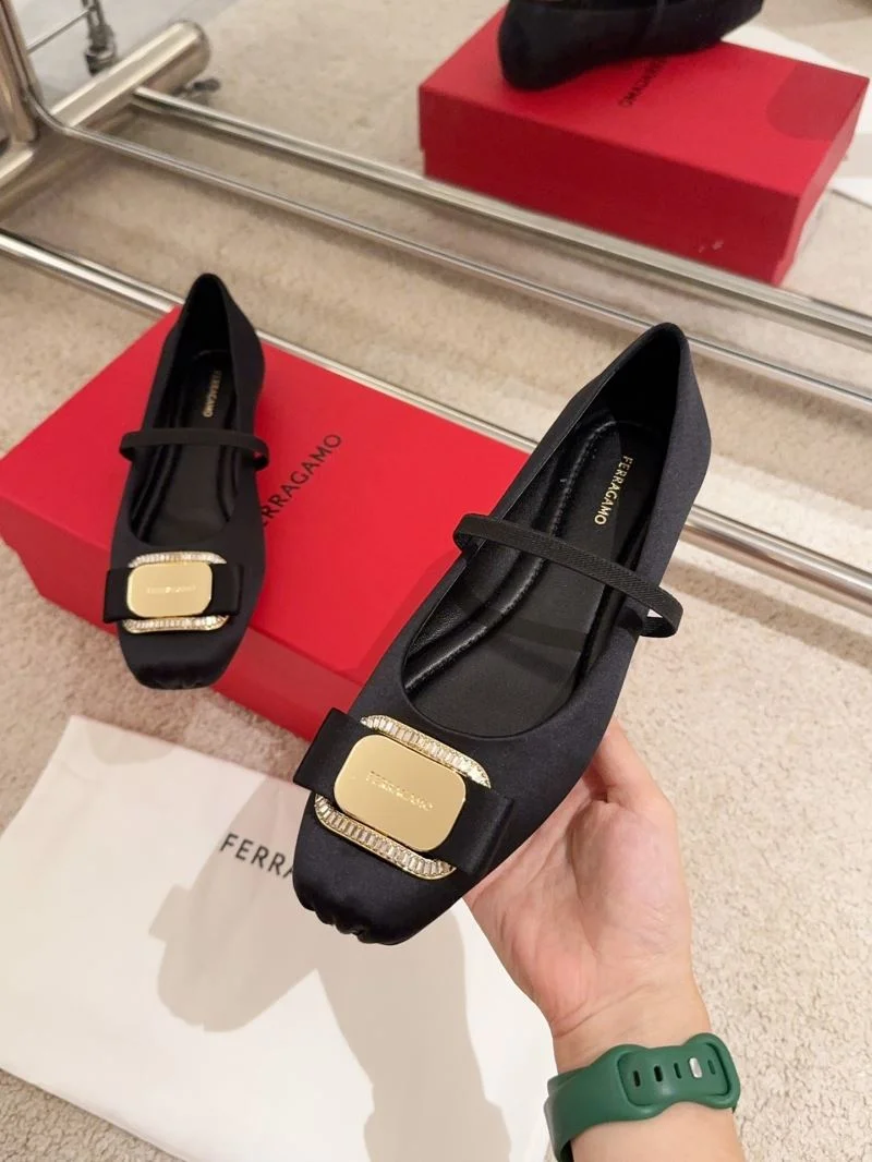 Low-cost Ferragamo Shoes