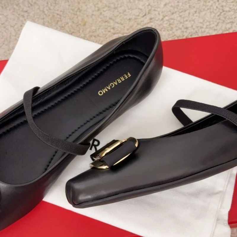 Factory-made Ferragamo Shoes