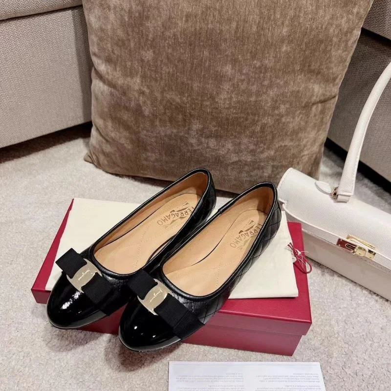 Mirror quality Ferragamo Shoes