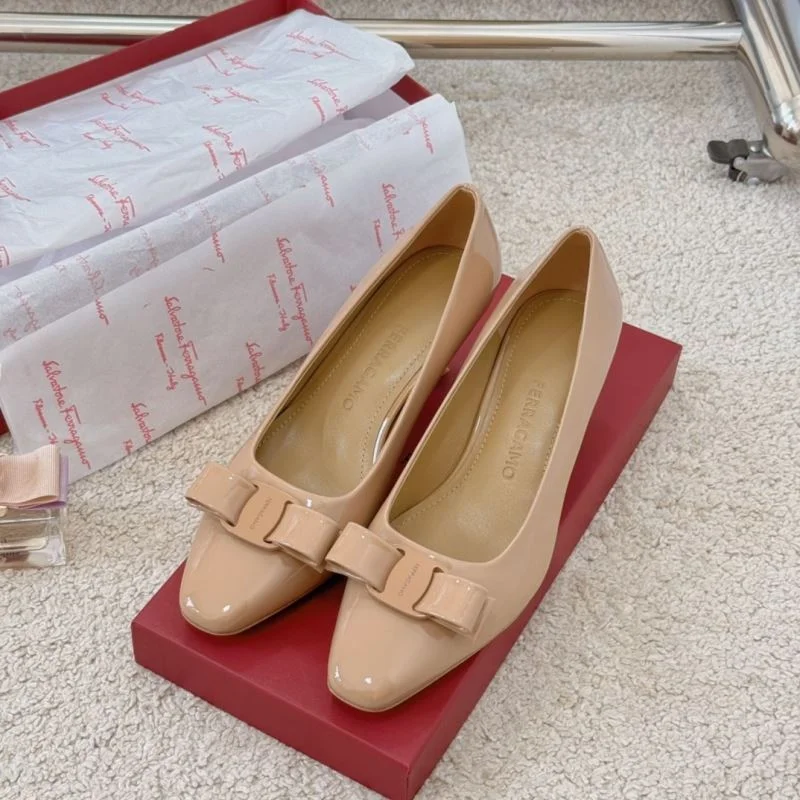 Factory-made Ferragamo Shoes