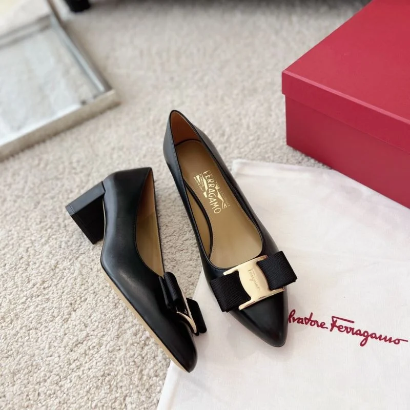 Top mirror Ferragamo Shoes