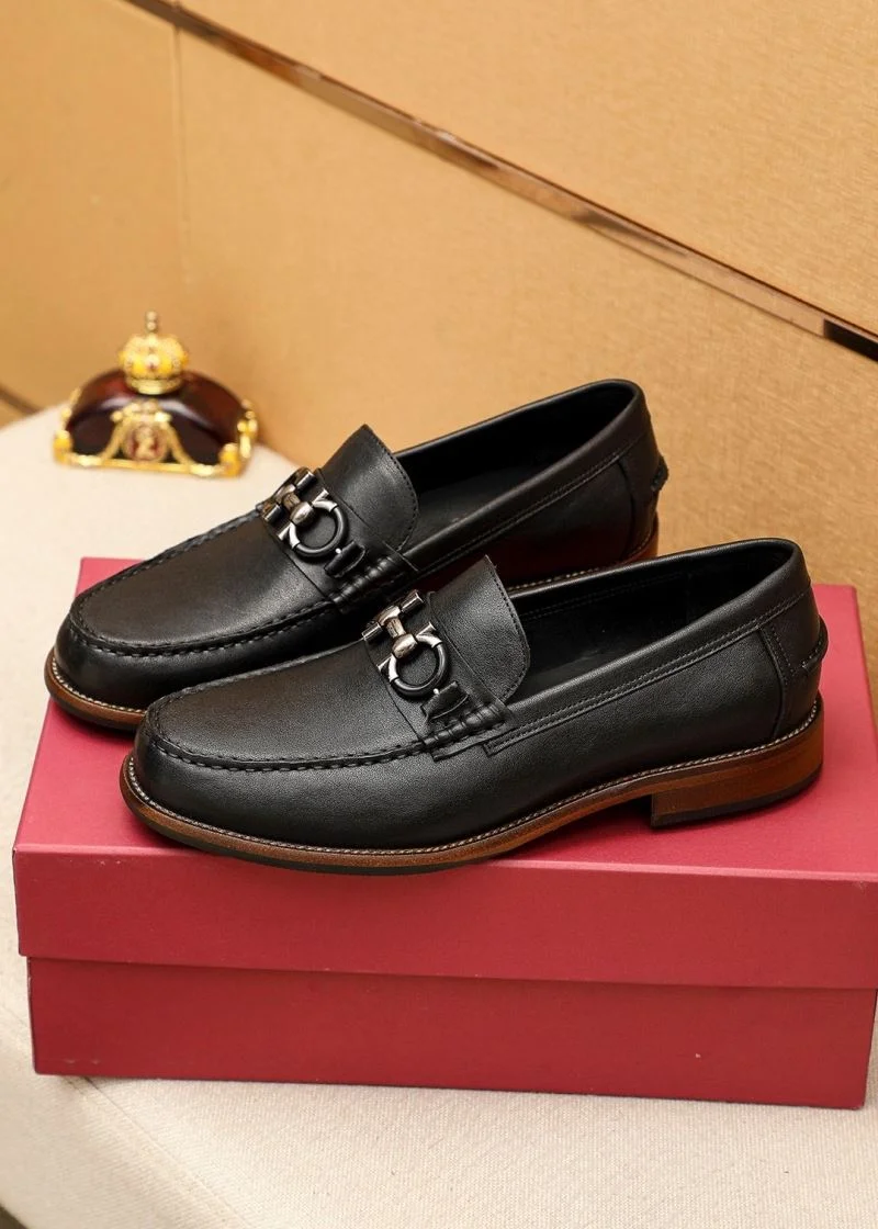 Accurate model Ferragamo Shoes