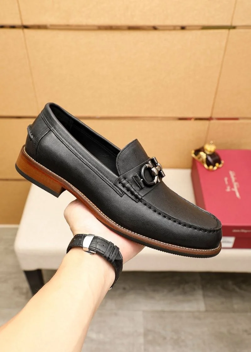 Accurate model Ferragamo Shoes