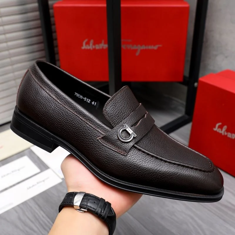 Top match Ferragamo Shoes