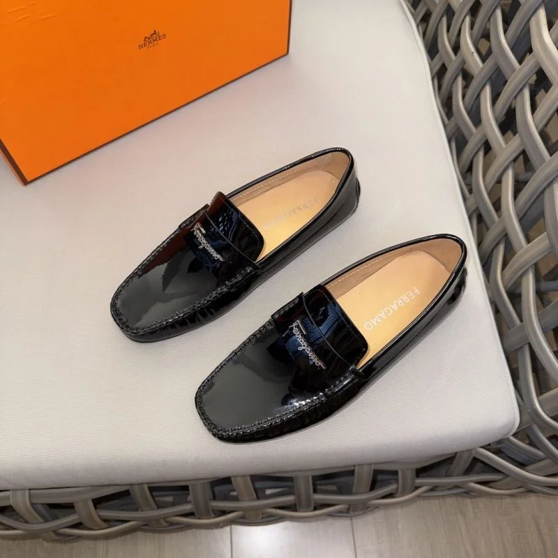 Accurate model Ferragamo Shoes