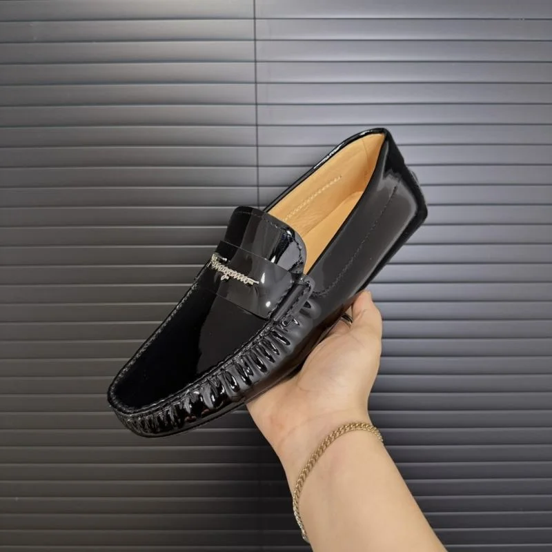 Accurate model Ferragamo Shoes
