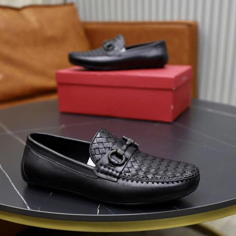 Accurate model Ferragamo Shoes