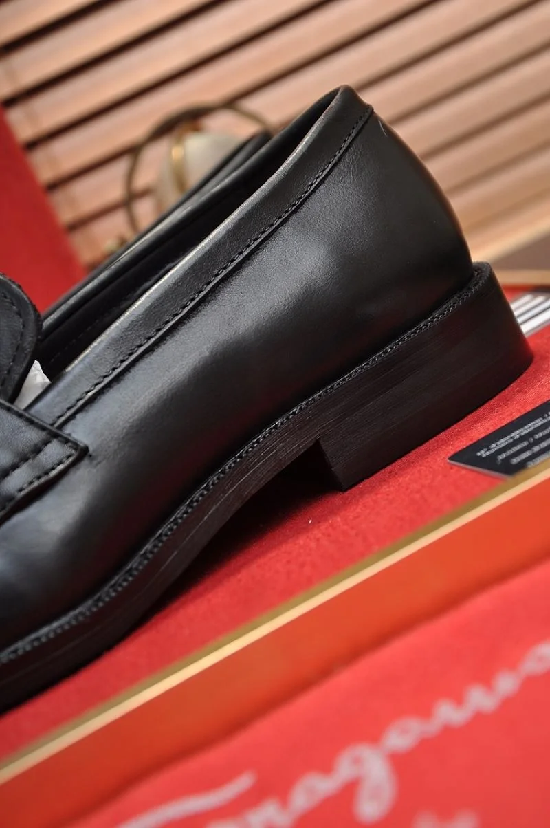 High fidelity Ferragamo Shoes