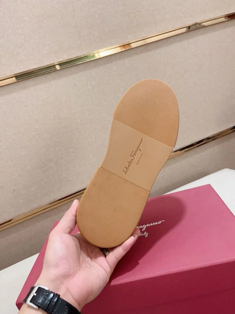 Official Ferragamo Shoes