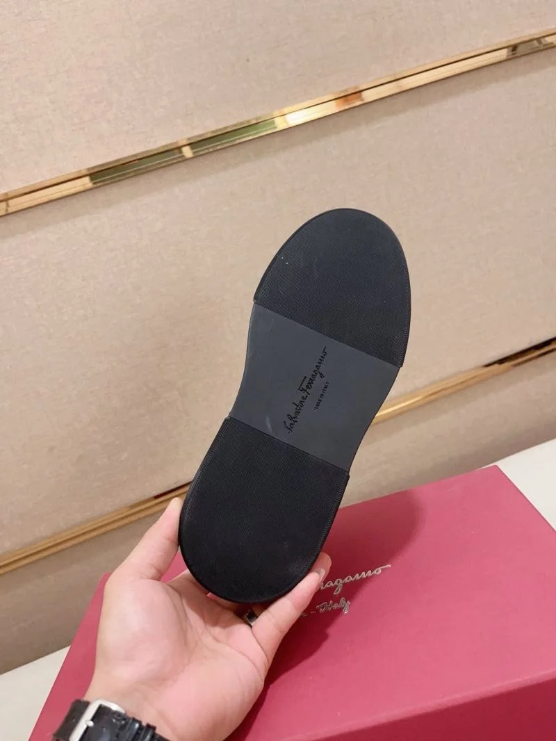 Precise copy Ferragamo Shoes