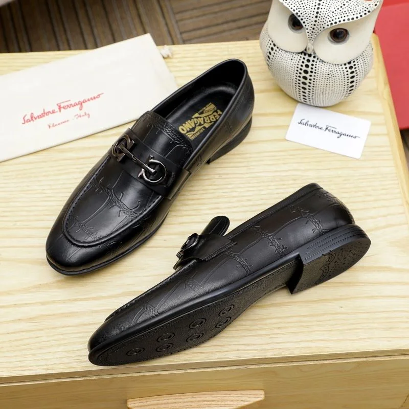 Exact replica Ferragamo Shoes