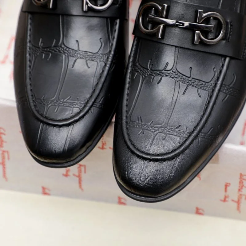 Exact replica Ferragamo Shoes