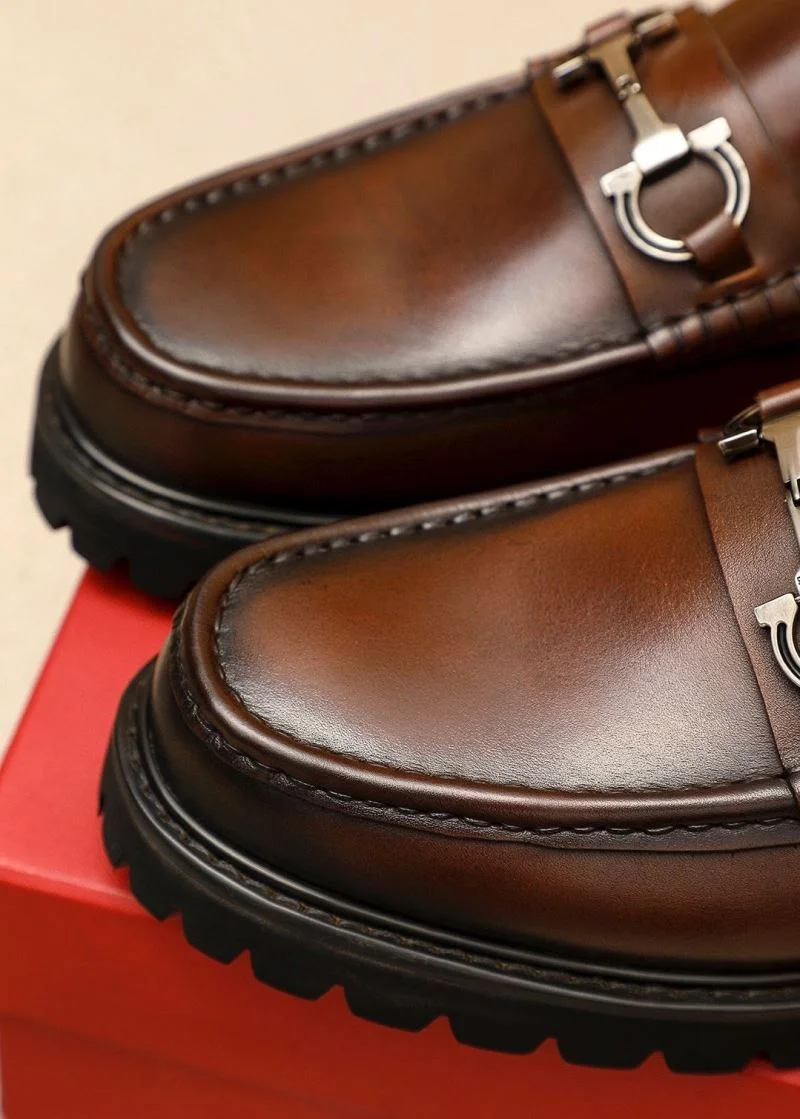 Top match Ferragamo Shoes