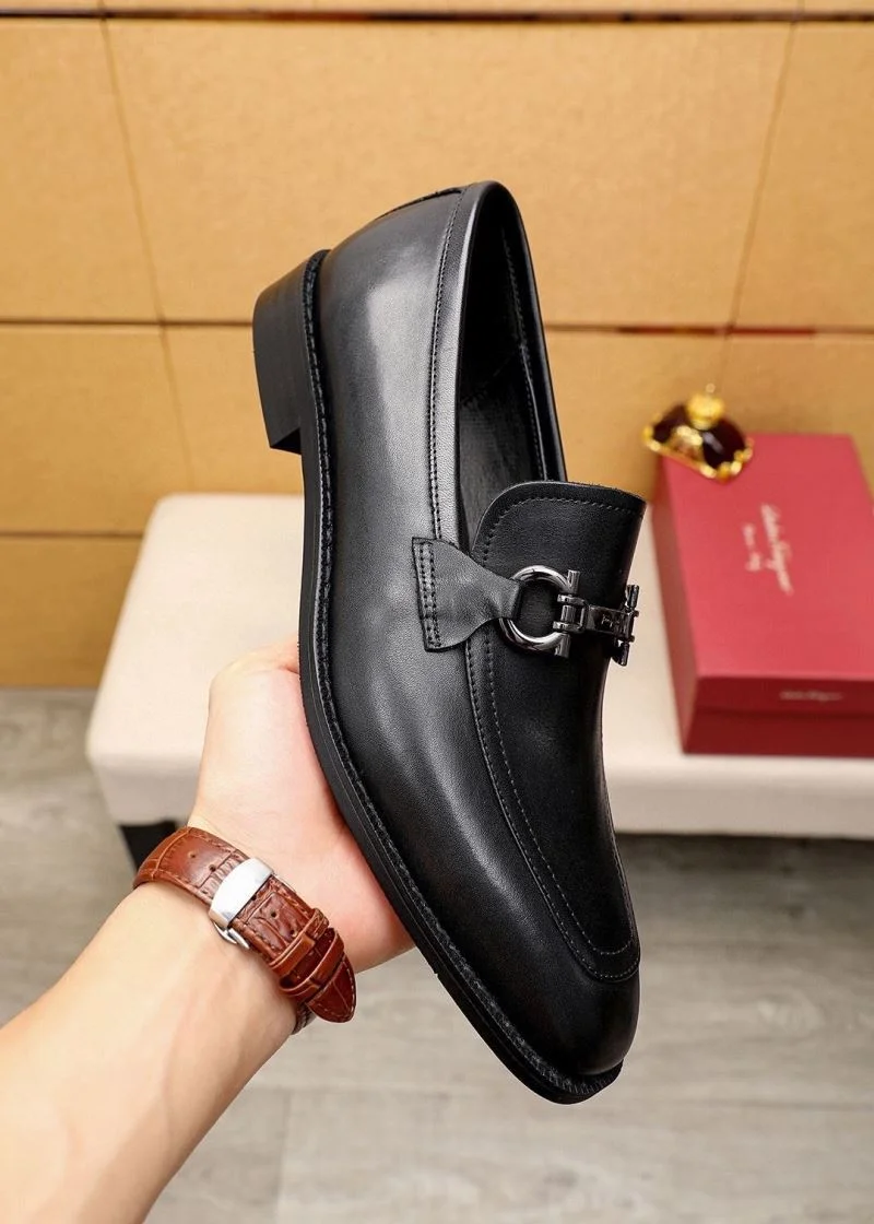Accurate model Ferragamo Shoes