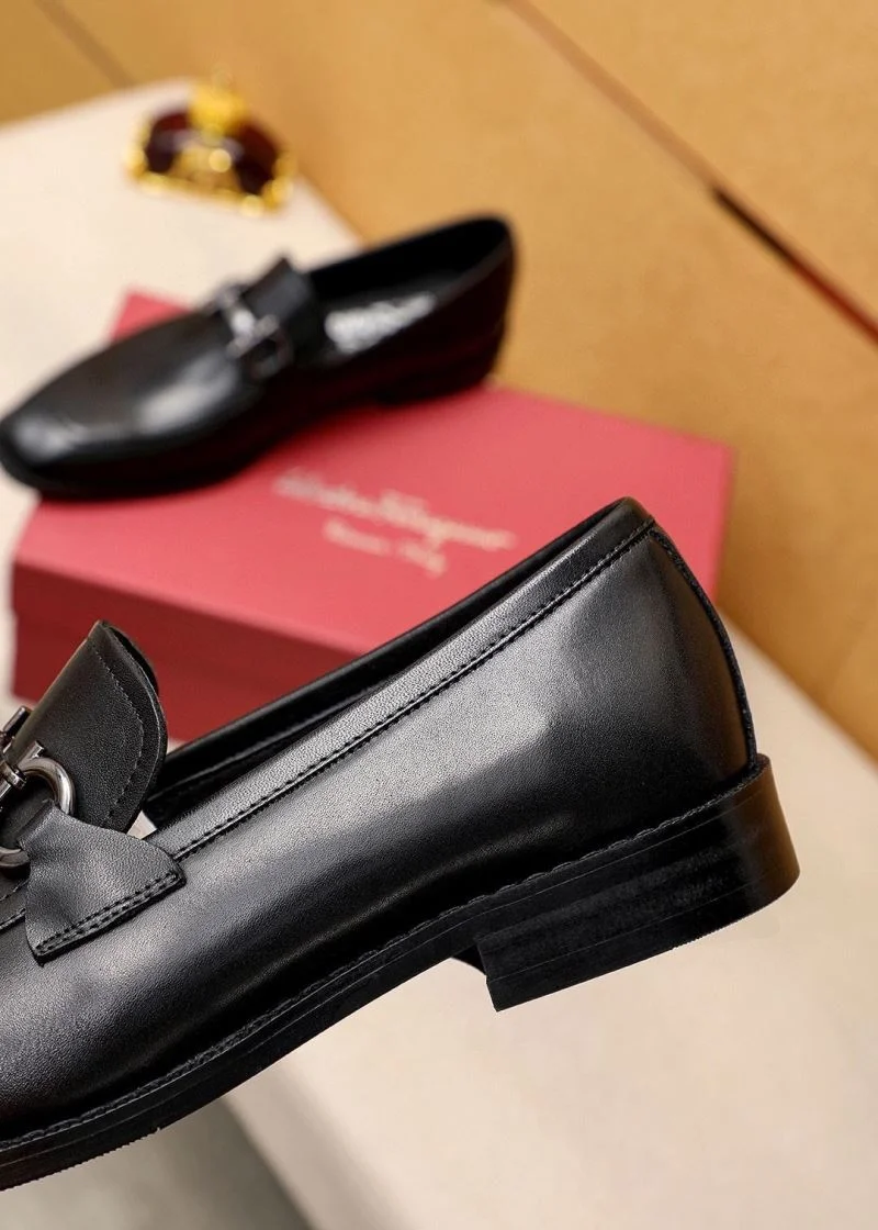 Accurate model Ferragamo Shoes