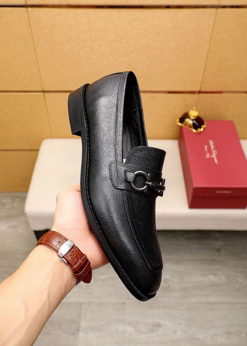 Accurate model Ferragamo Shoes
