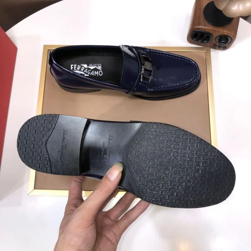Exact replica Ferragamo Shoes