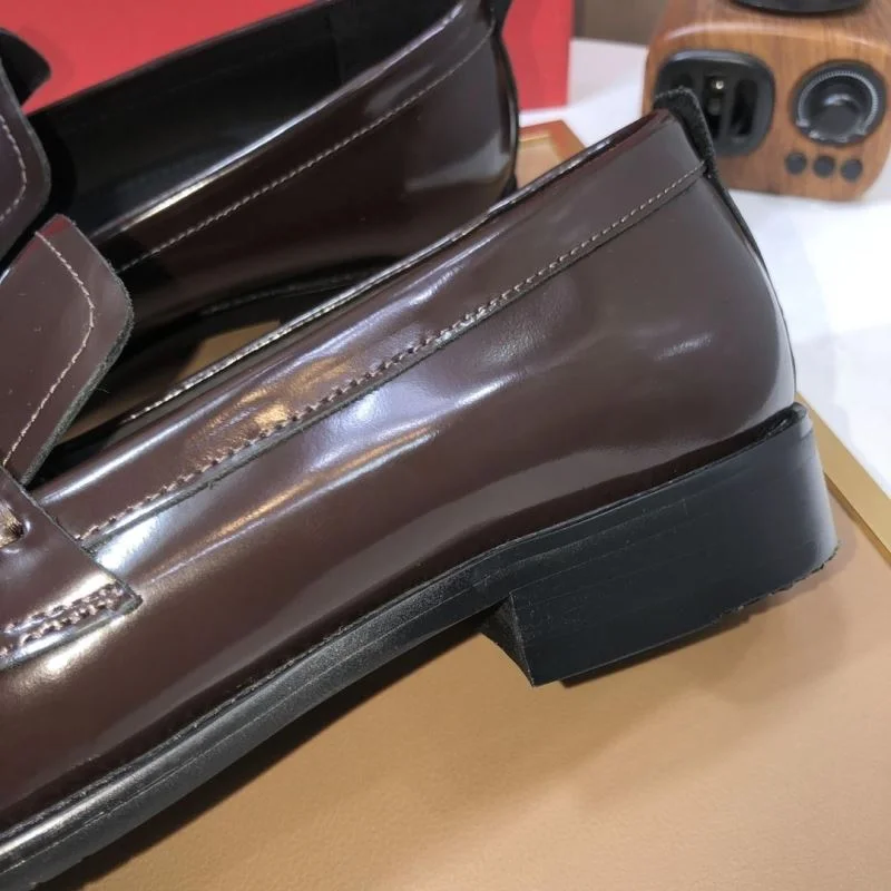 High accuracy Ferragamo Shoes