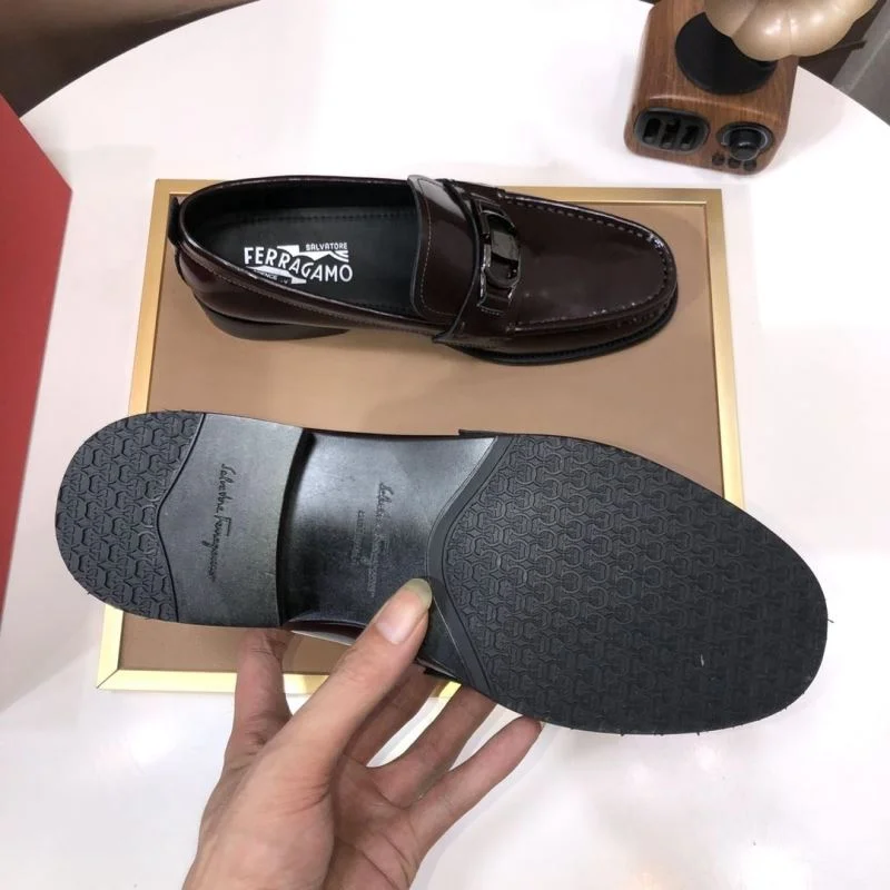 High accuracy Ferragamo Shoes