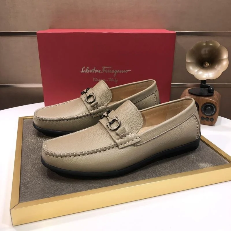 Top mirror Ferragamo Shoes