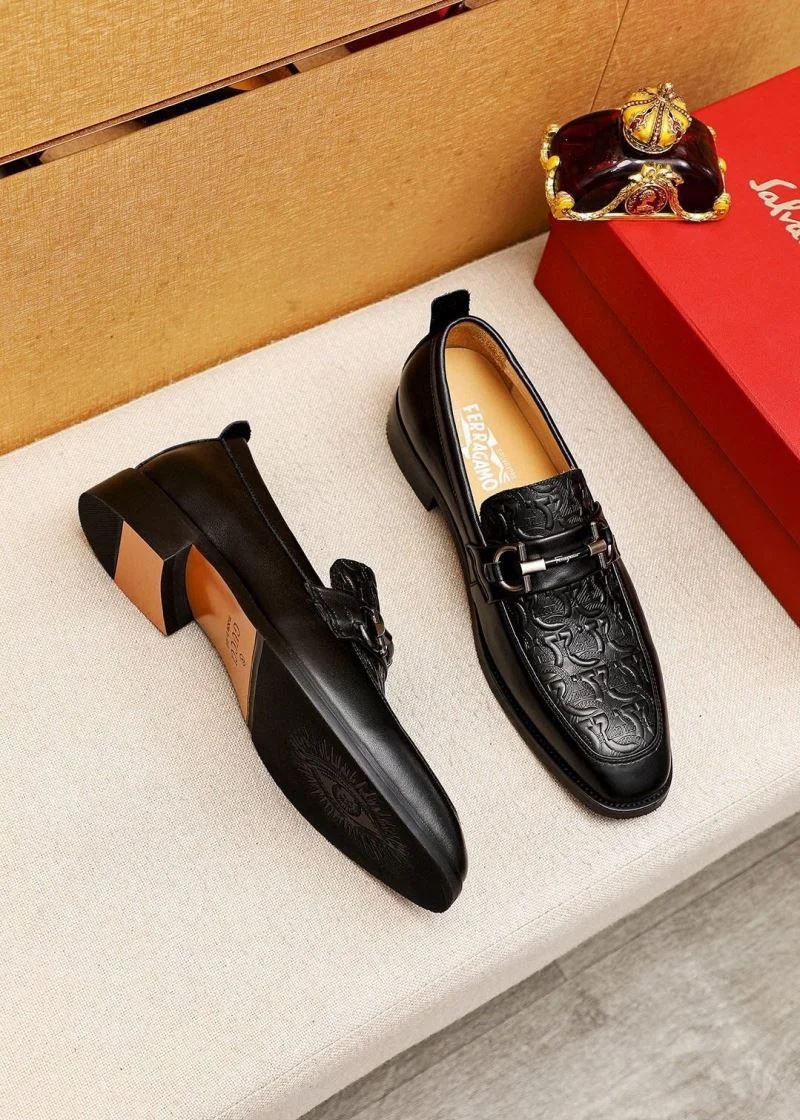Accurate model Ferragamo Shoes