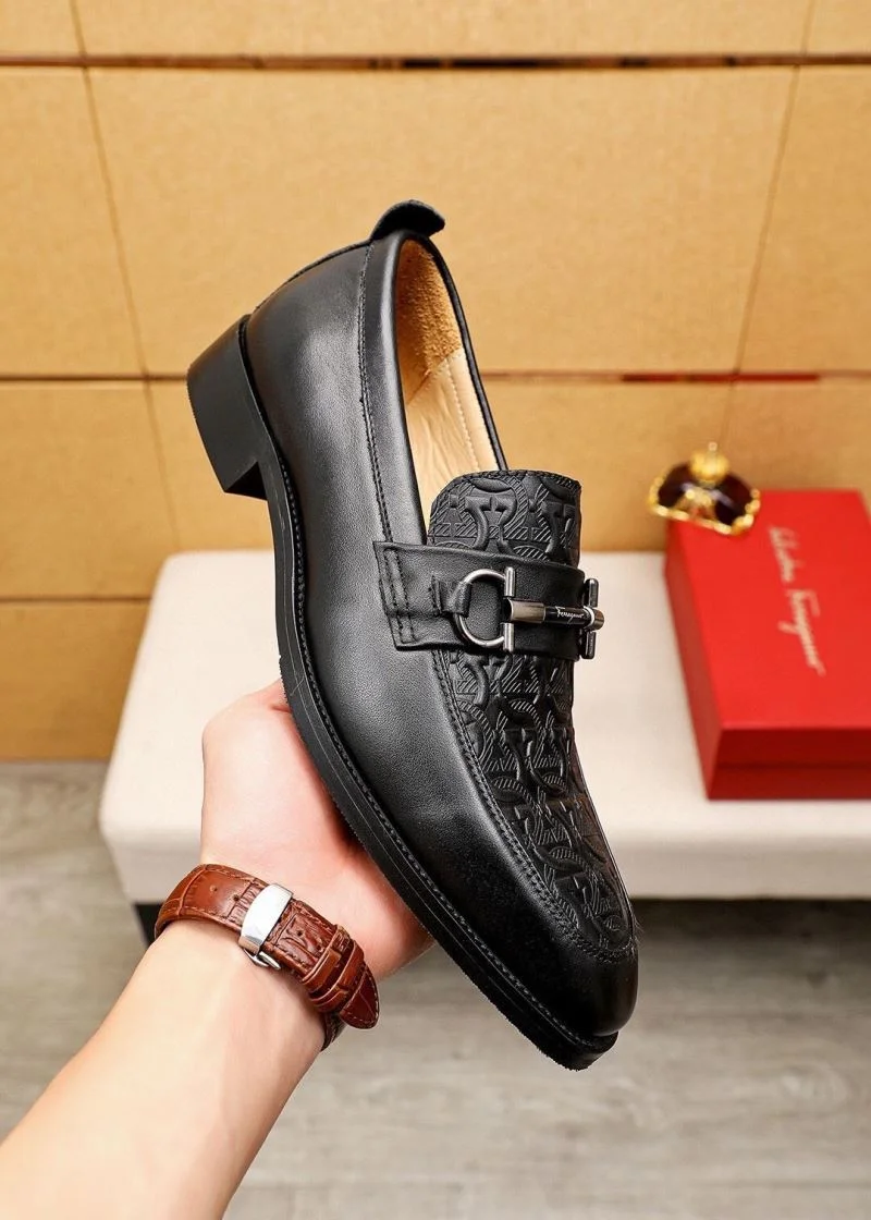 Accurate model Ferragamo Shoes