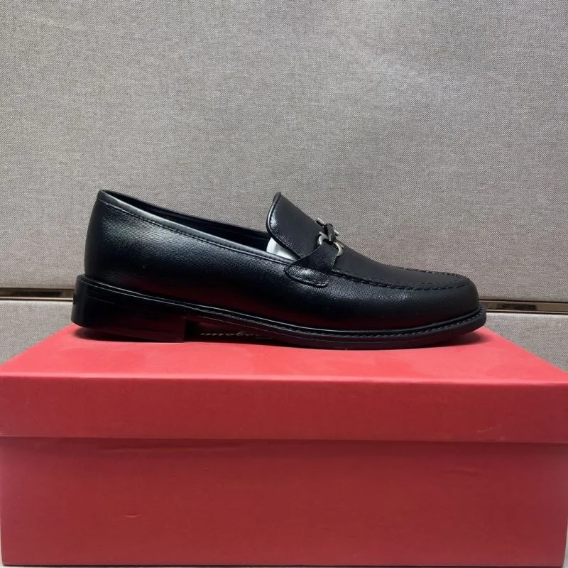 Accurate model Ferragamo Shoes