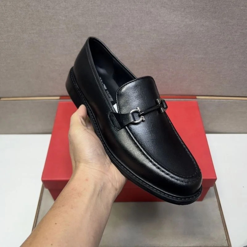 Accurate model Ferragamo Shoes