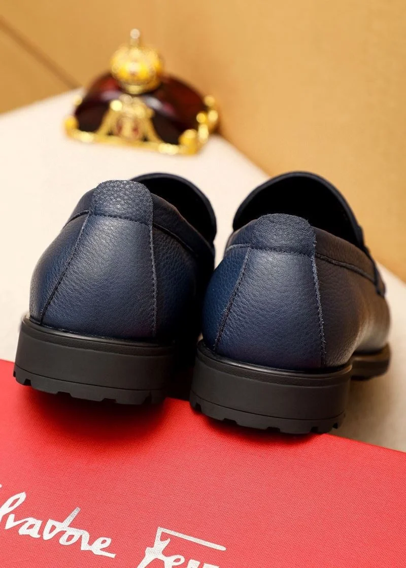 Accurate model Ferragamo Shoes