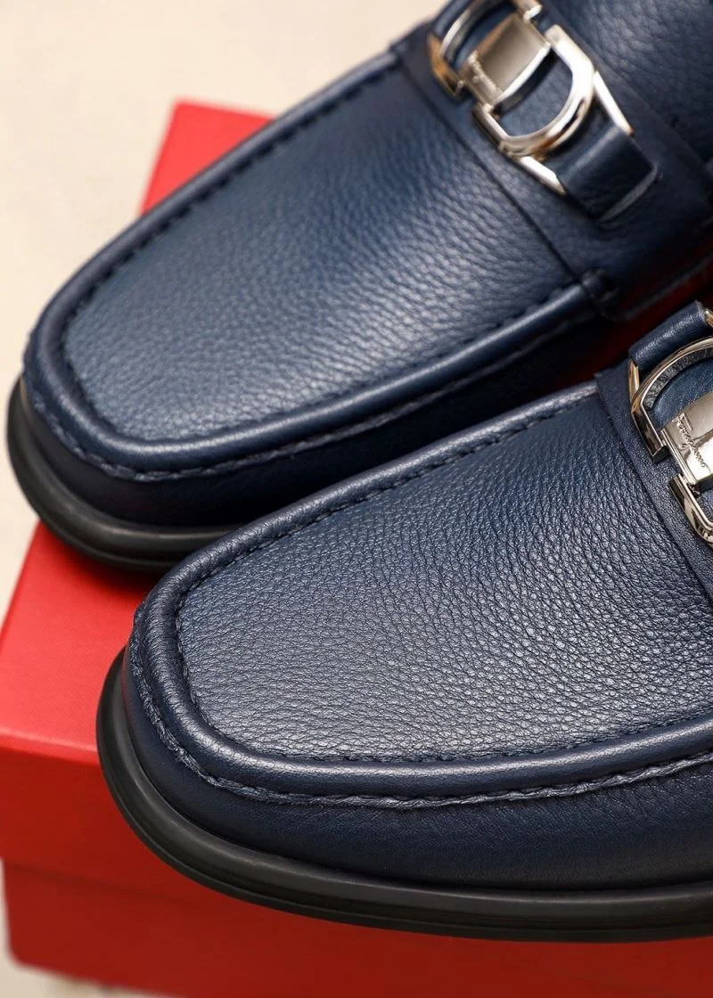 Accurate model Ferragamo Shoes