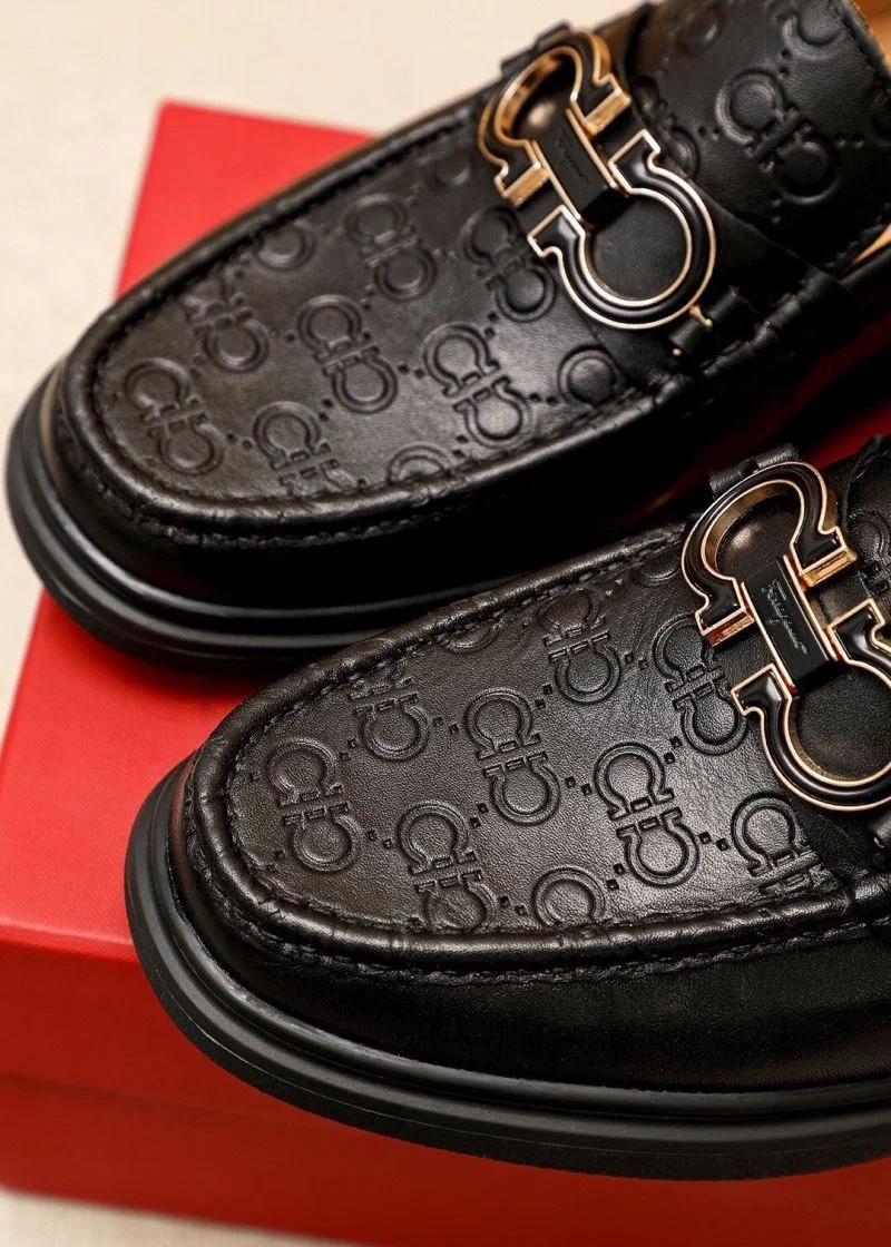Exact replica Ferragamo Shoes