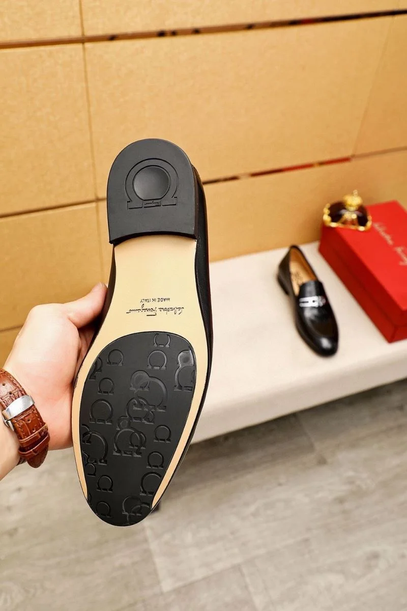 Top match Ferragamo Shoes
