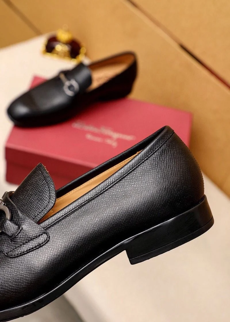 Exact replica Ferragamo Shoes
