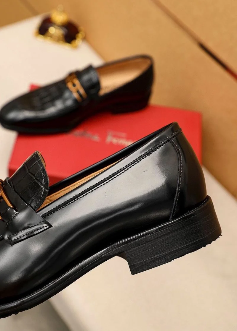 Precise copy Ferragamo Shoes