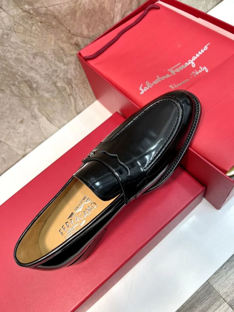 Exact replica Ferragamo Shoes