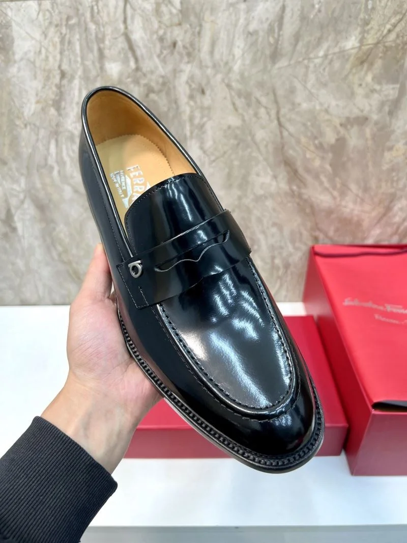 Exact replica Ferragamo Shoes