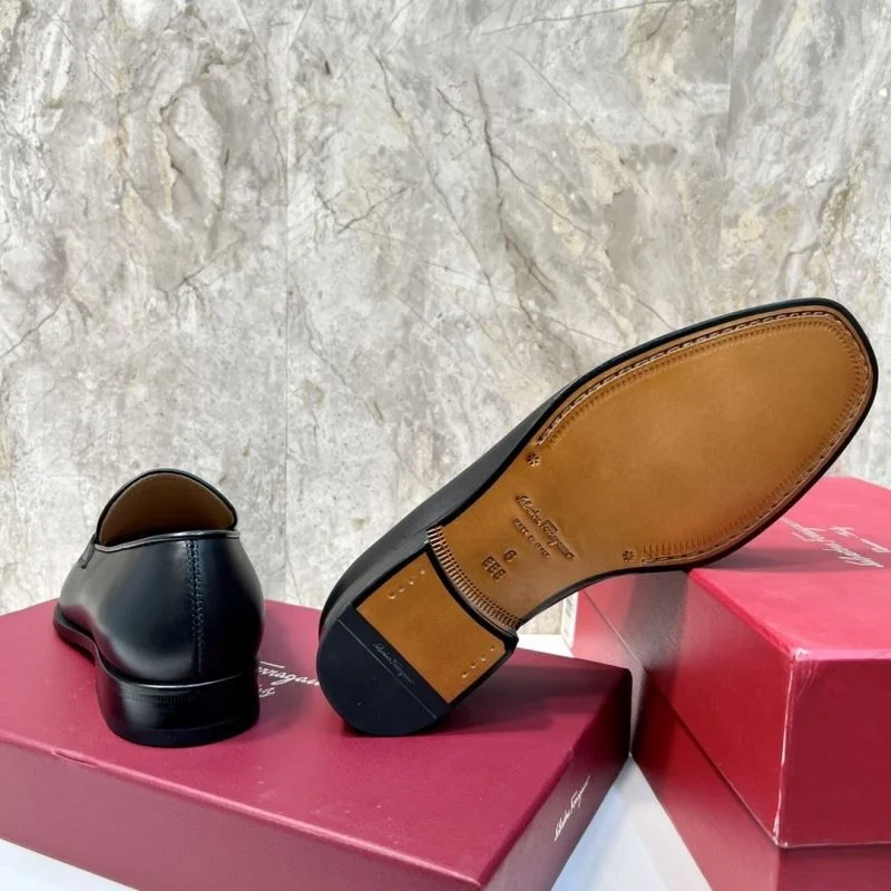 Top match Ferragamo Shoes