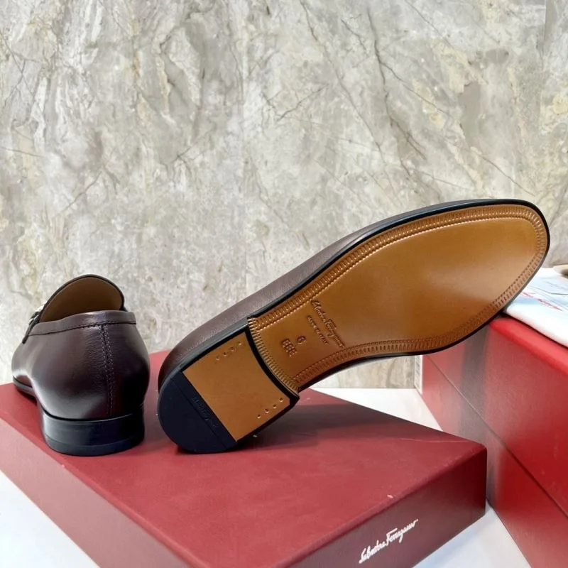Top match Ferragamo Shoes