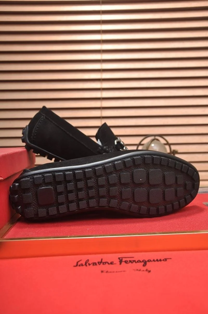 Accurate model Ferragamo Shoes