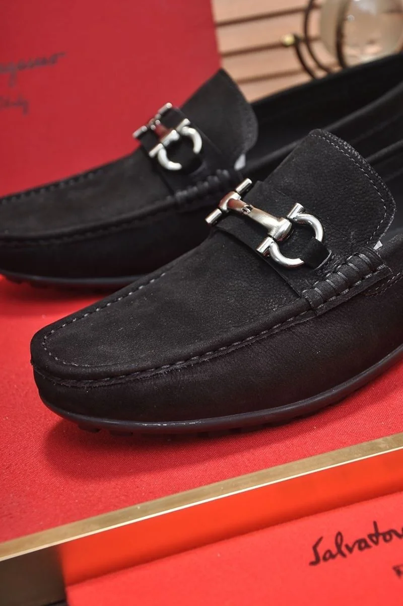 Accurate model Ferragamo Shoes