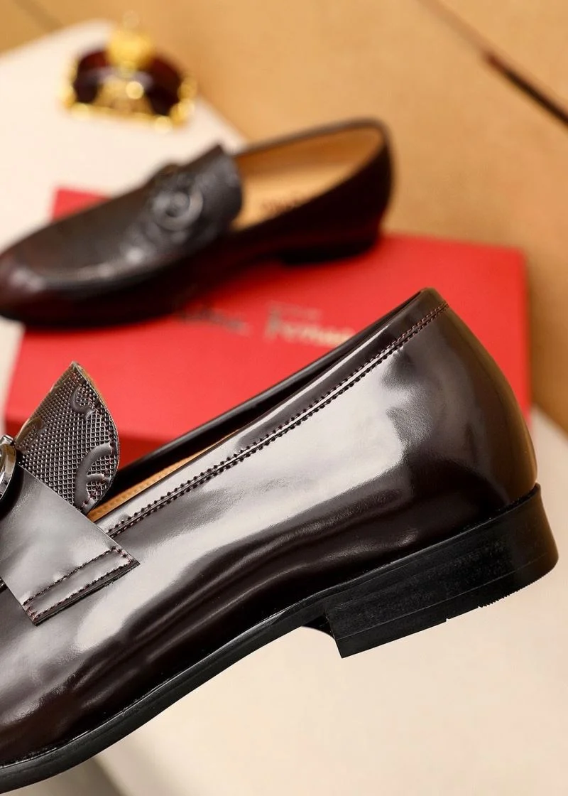 Top match Ferragamo Shoes