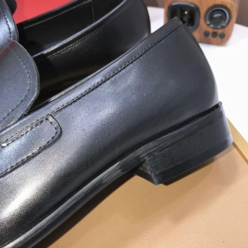 Official Ferragamo Shoes