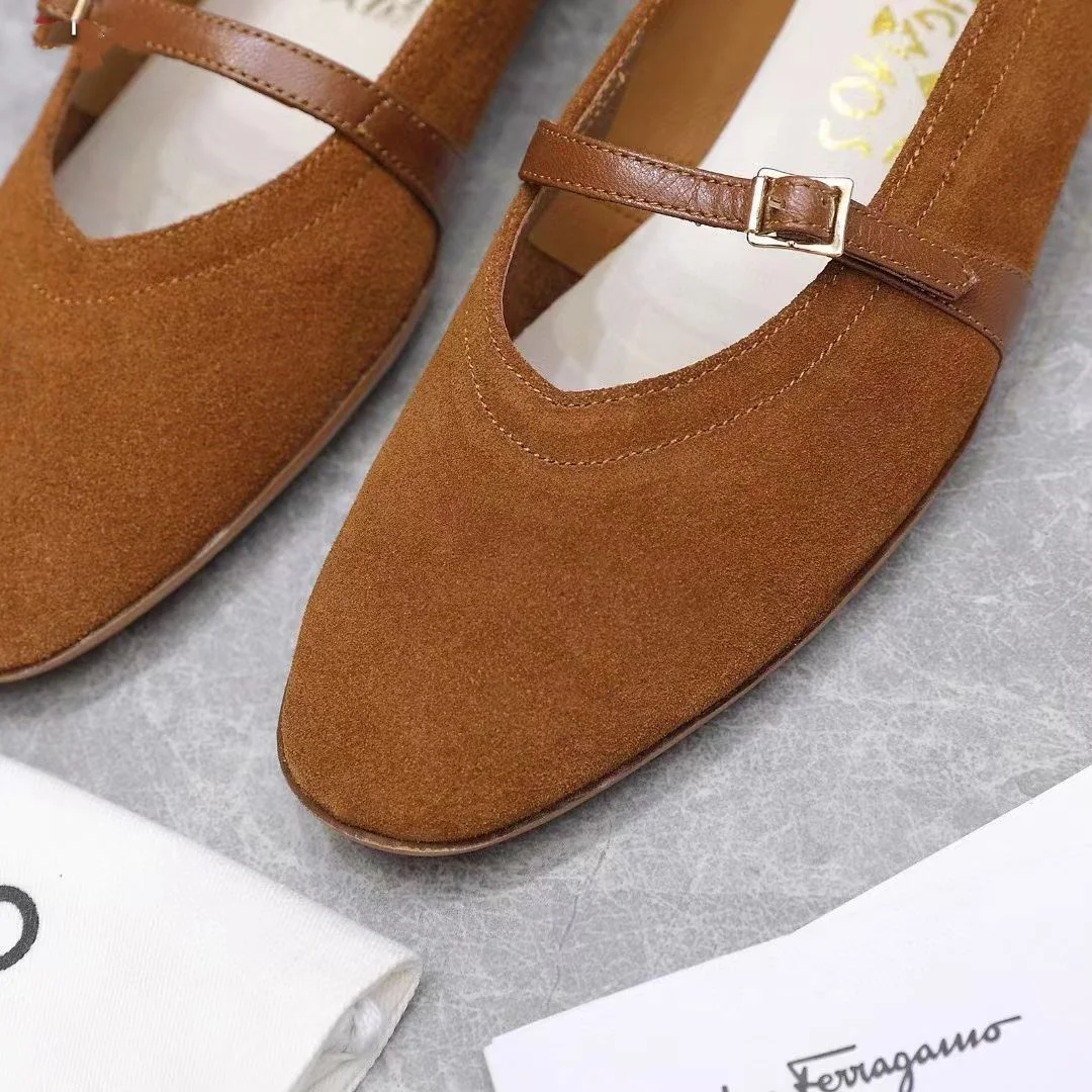 Exact replica Ferragamo Shoes