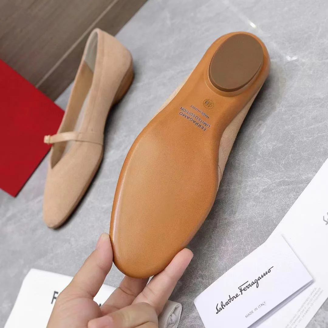 Precise copy Ferragamo Shoes