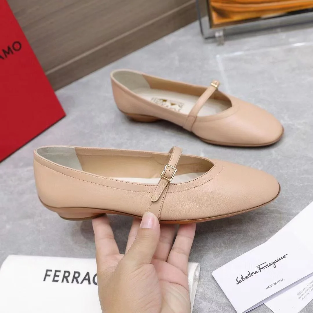 High fidelity Ferragamo Shoes