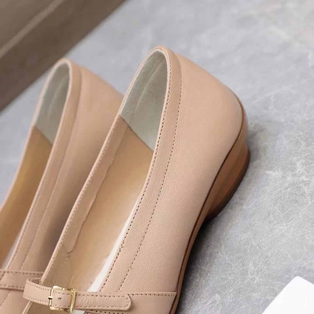 High fidelity Ferragamo Shoes