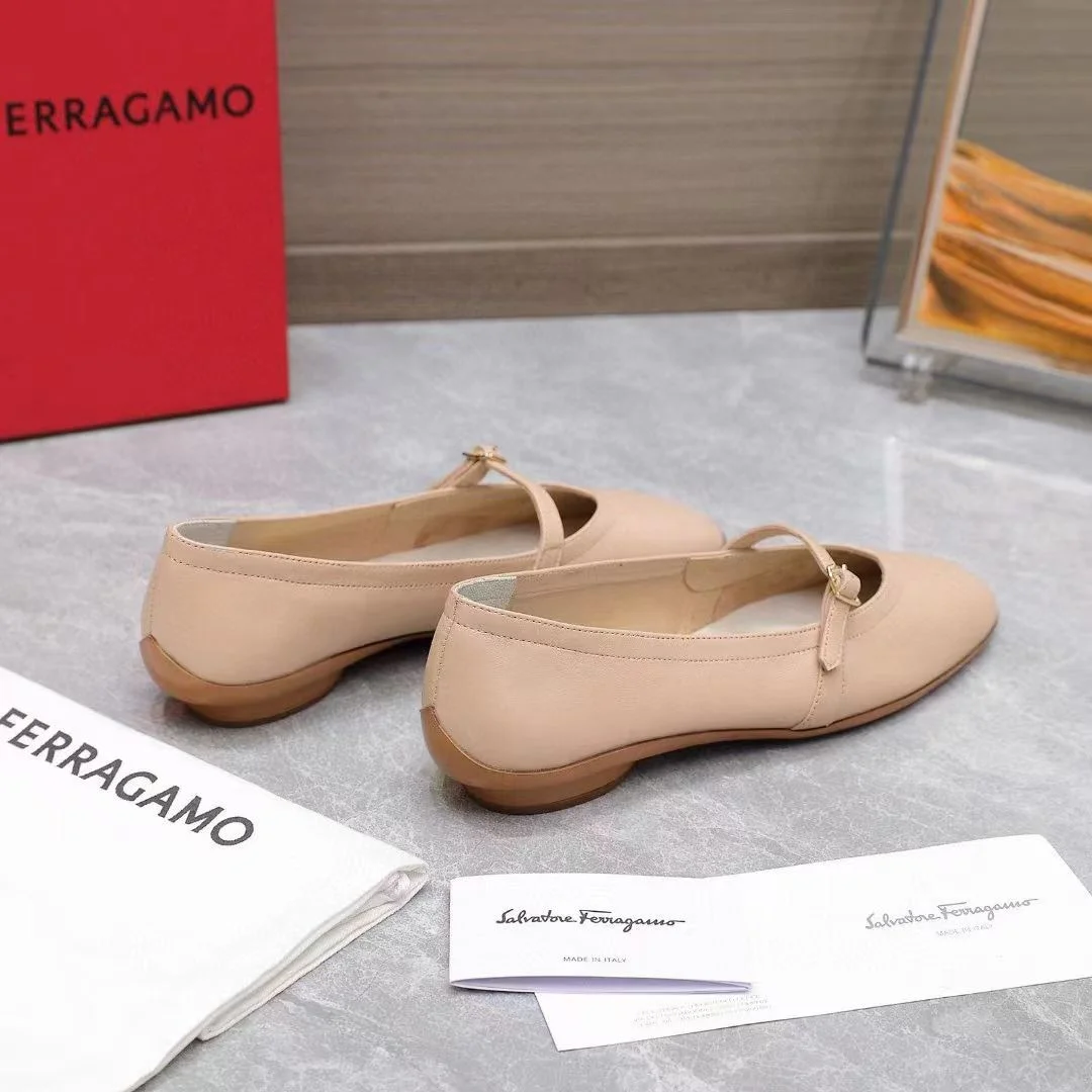 High fidelity Ferragamo Shoes