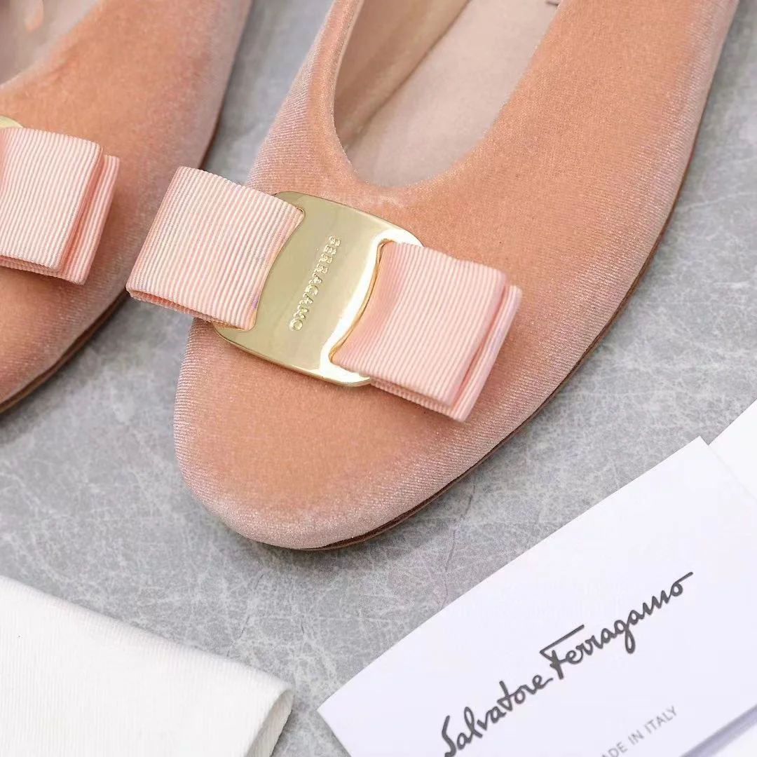 High fidelity Ferragamo Shoes
