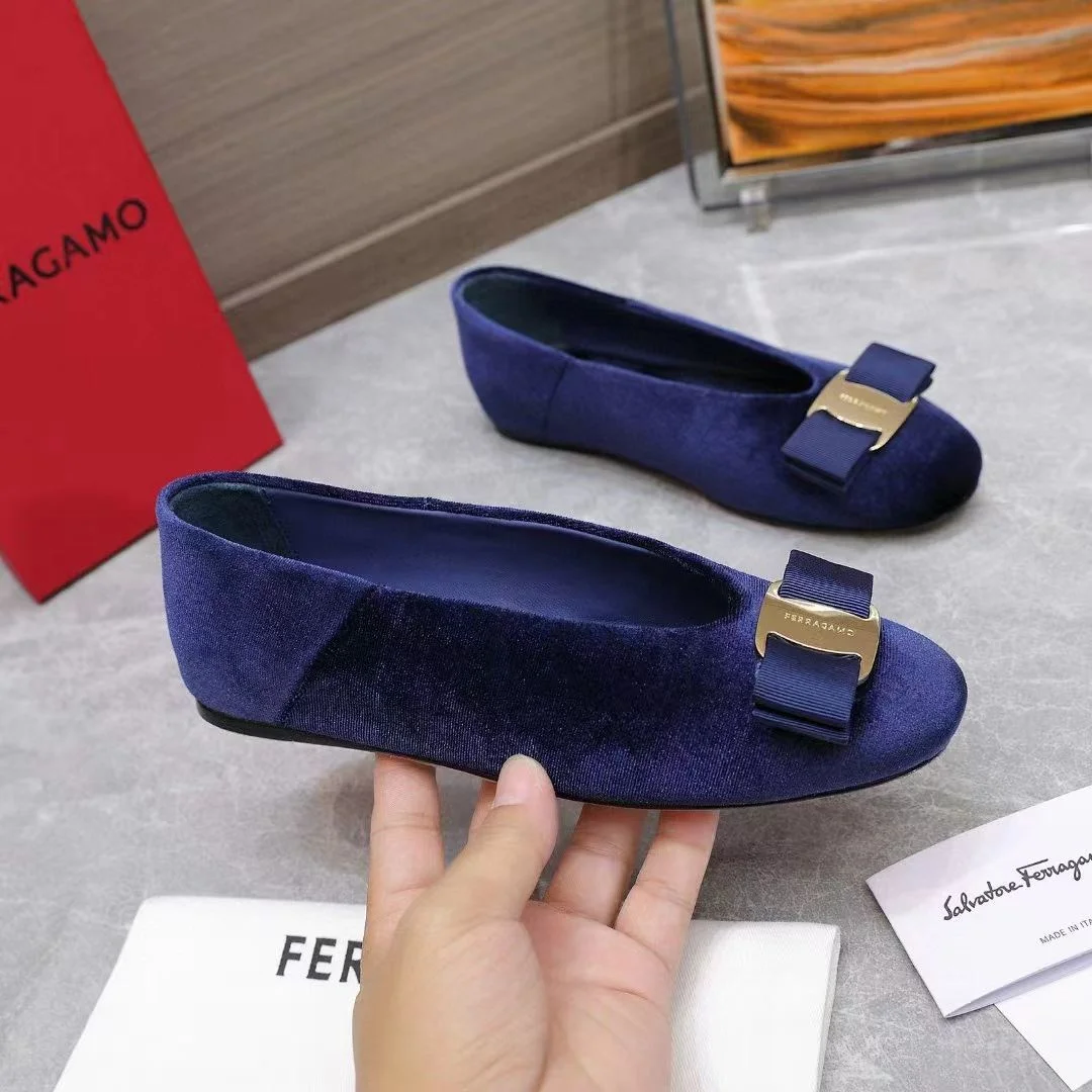 Top mirror Ferragamo Shoes